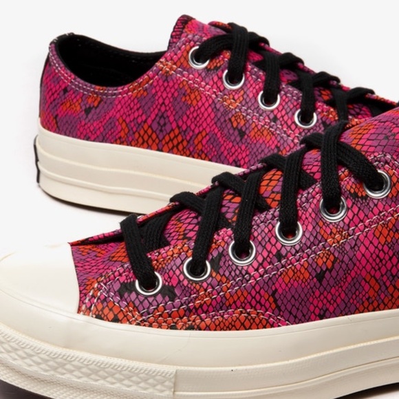 Converse | Shoes | Converse Chuck 7 Low Digital Daze Python Print ...